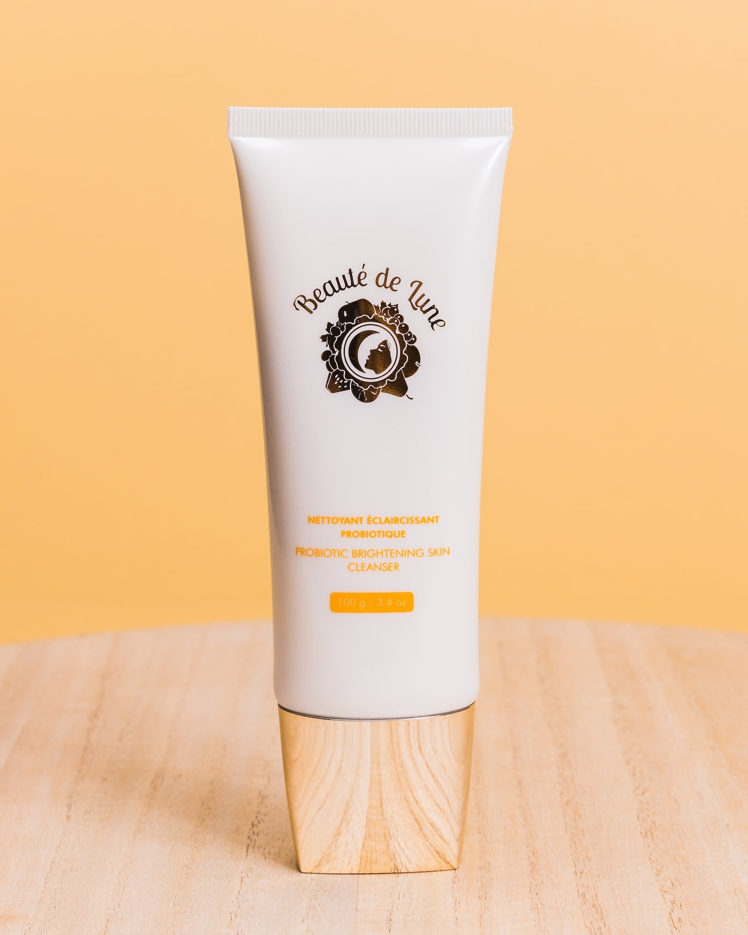 Probiotic Brightening Skin Cleanser – Essence de Beauté Montréal